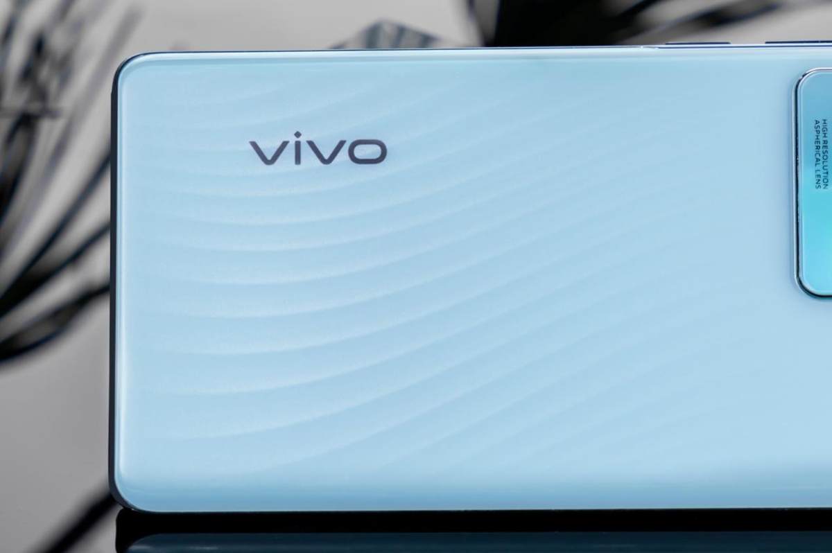 首创天青瓷质感工艺设计越级 vivo Y78+全网热销中- DoNews